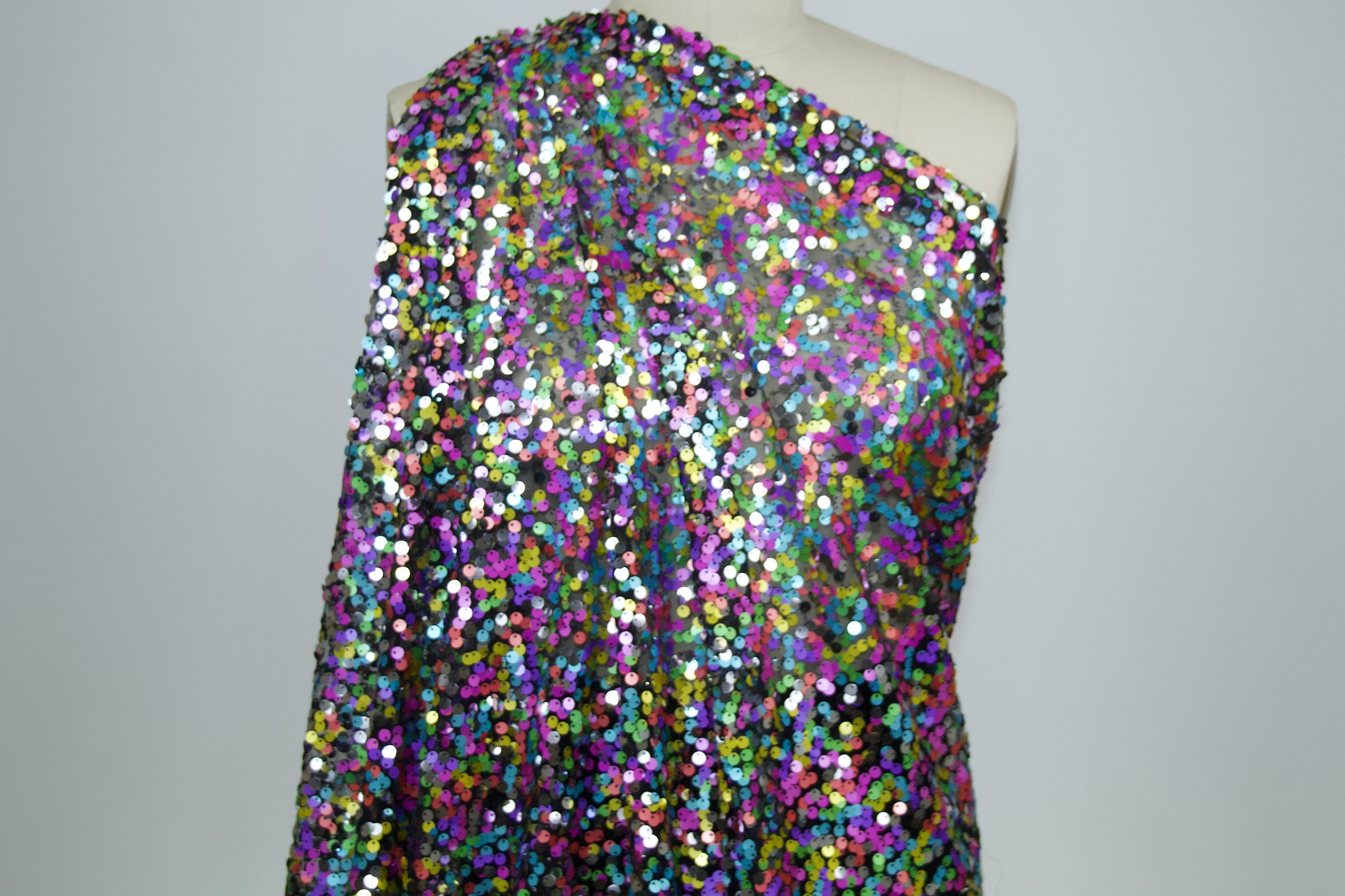 Tips for Working with Sequins – Gorgeous Fabrics